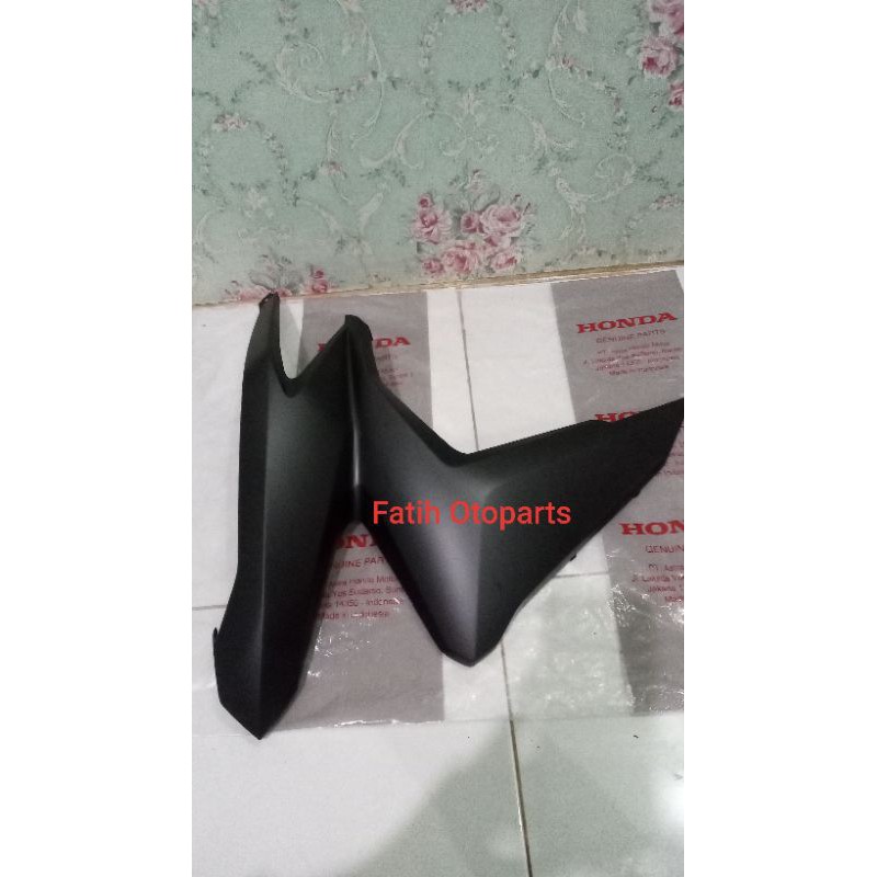 Jual sayap kiri atau kanan vario 150 led new tahun 2018 2019 2020 hitam ...