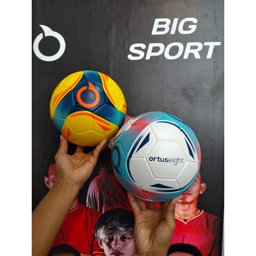 Jual BOLA SOCCER ORIGINAL ORTUSEIGHT TYPHOON | Shopee Indonesia