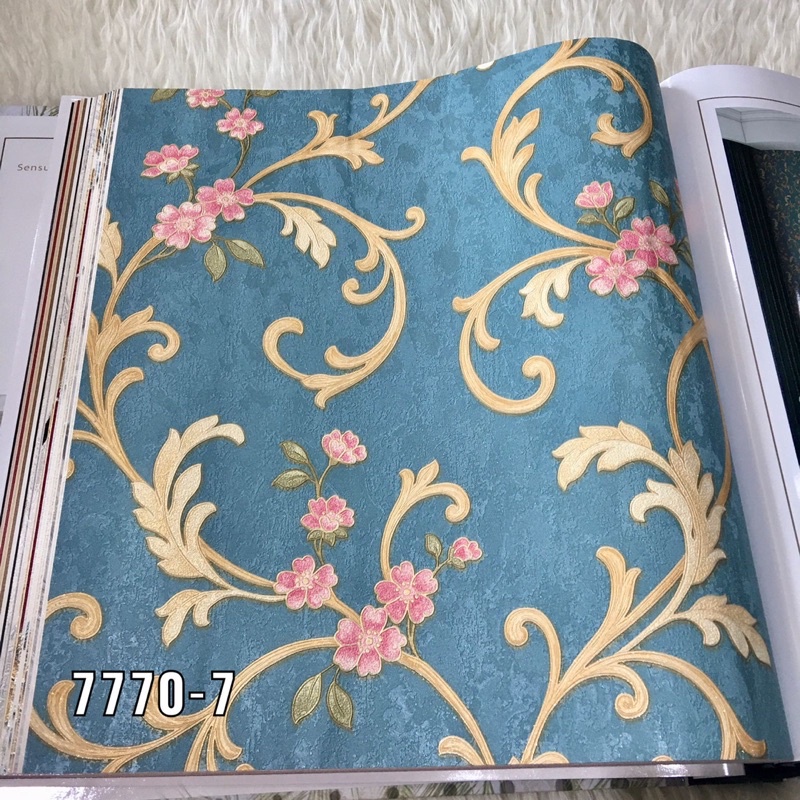 Jual Wallpaper Dinding Ukiran Batik Klasik bunga Soft Pluss | Shopee ...