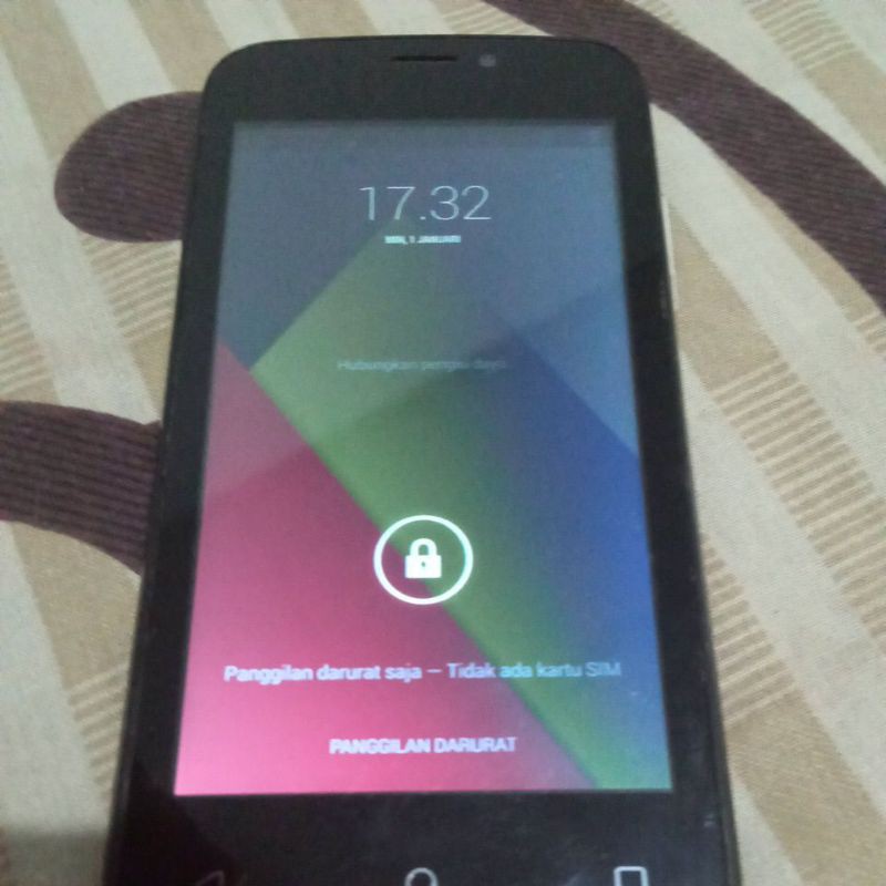 Jual hp strawberry st 9009 | Shopee Indonesia