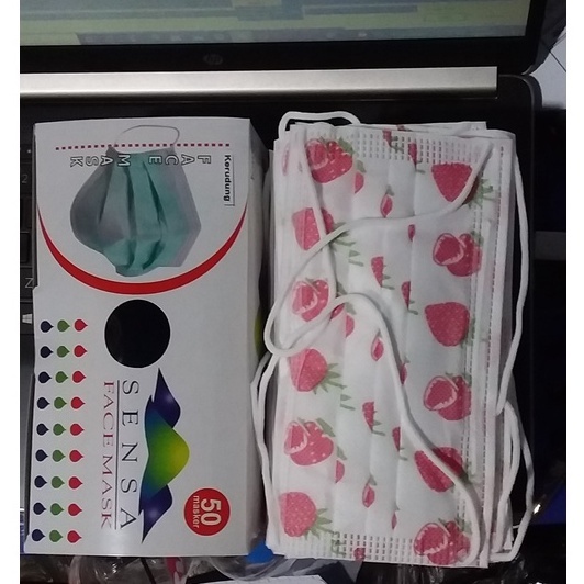 Jual Masker hijab dewasa motif baru 3ply merek sensa isi 50 pcs ...