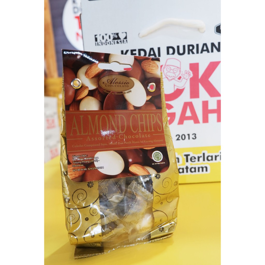 Jual COKLAT ALESSIO ALMOND MILK 150G Coklat Singapore | Shopee Indonesia