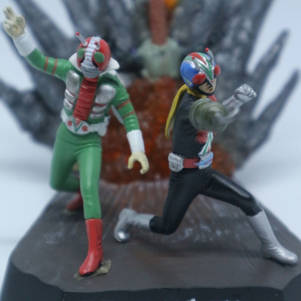 Jual KAMEN RIDER DIORAMA V3 & Riderman | Shopee Indonesia