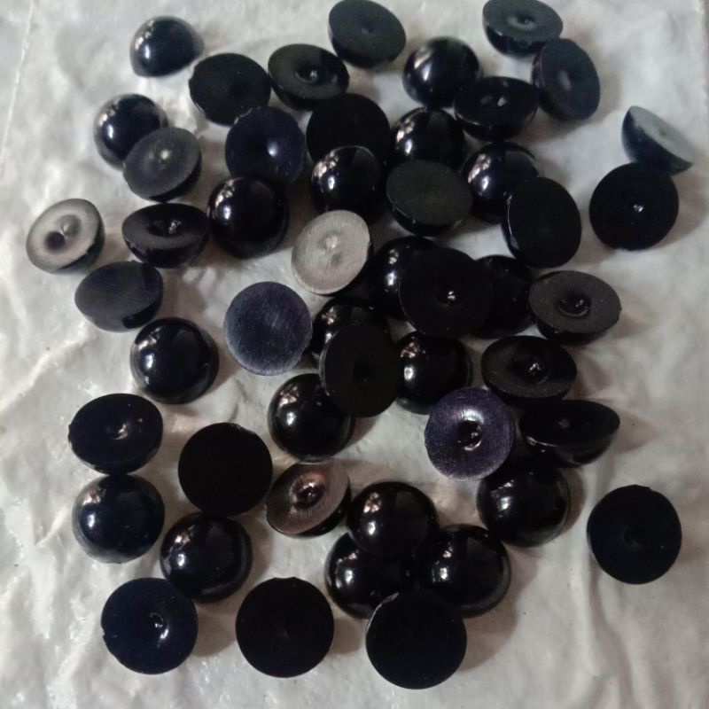 Jual Mutiara belah / Mutbel hitam / mata boneka isi 50 biji | Shopee ...