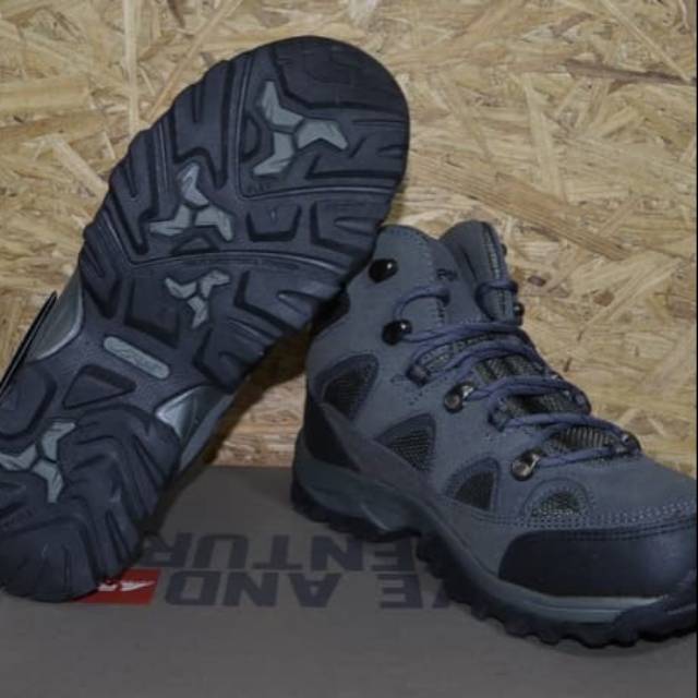 Jual Sepatu Rei Arkansas Sepatu Hiking Sepatu Gunung Rei Original ...