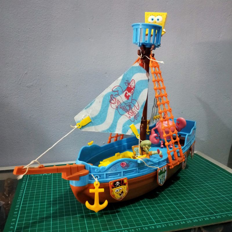 Jual Sponge bob pirate ship figure set | Shopee Indonesia