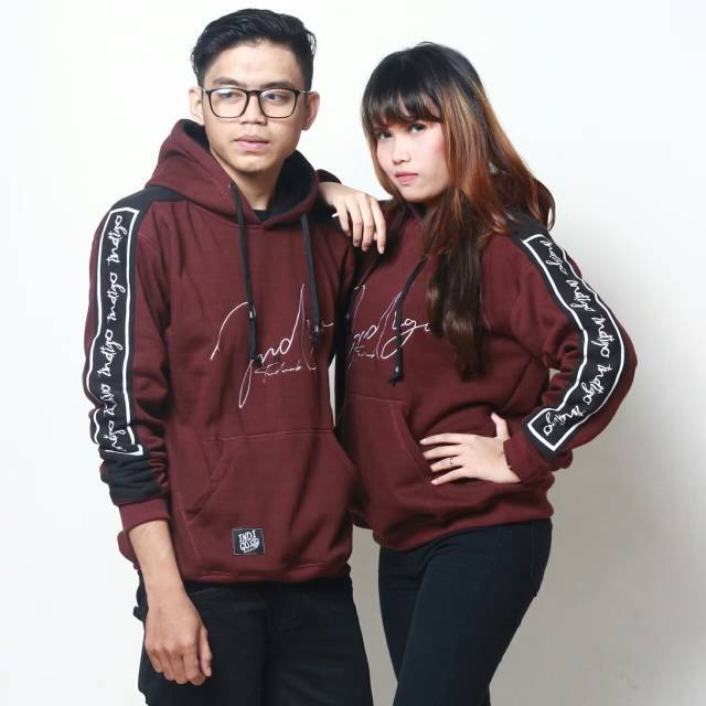 Jual JAKET COUPLE / JACKET COUPLE / JAKET PASANGAN MURAH PUSPLE MAROON ...