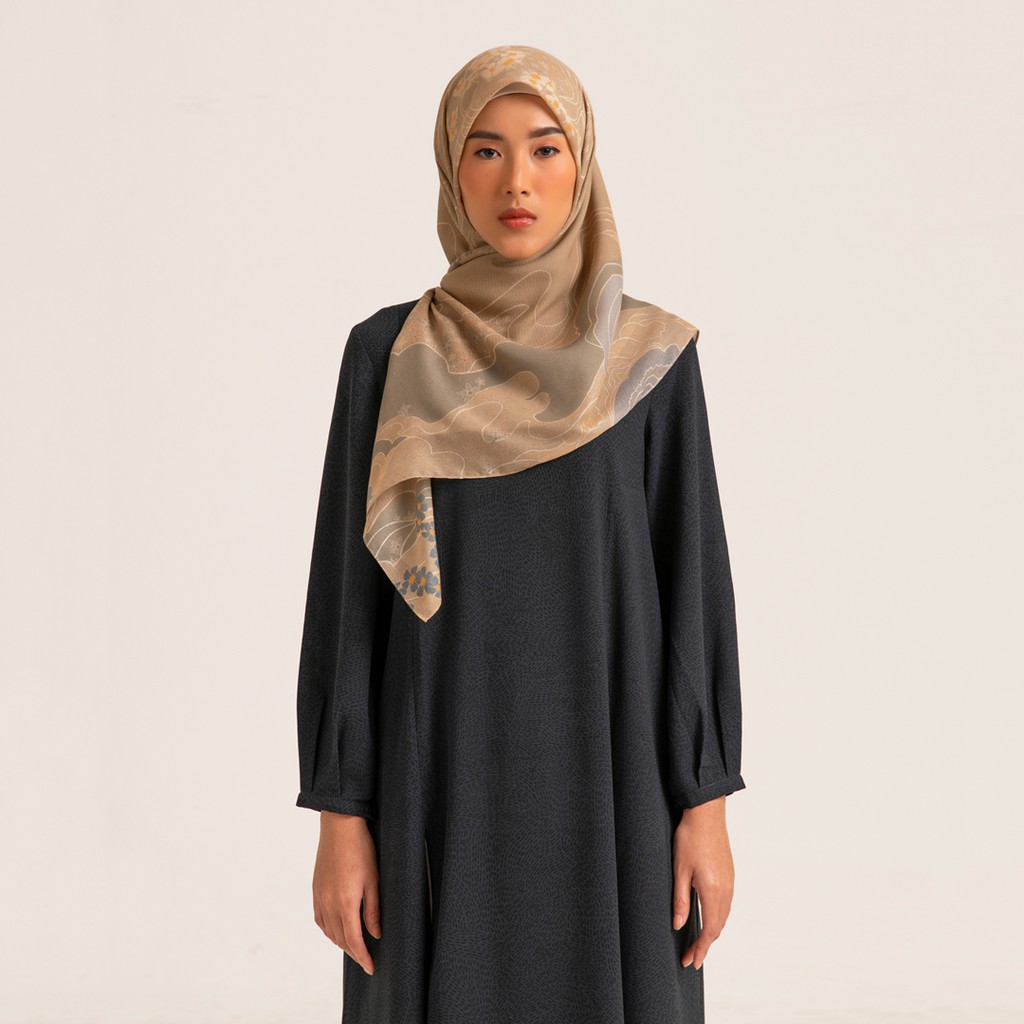 Jual Kami Disney Raya Scarf Hijab Segi Empat Voal | Shopee Indonesia