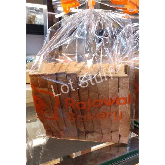 Jual Roti Tawar Kulit Rajawali Bakery Lembut & Bergizi Khas Pontianak ...