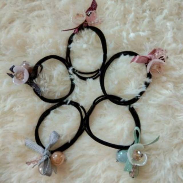 Jual Ikat rambut Korea dengan aneka motif Trend Terbaru | Shopee Indonesia