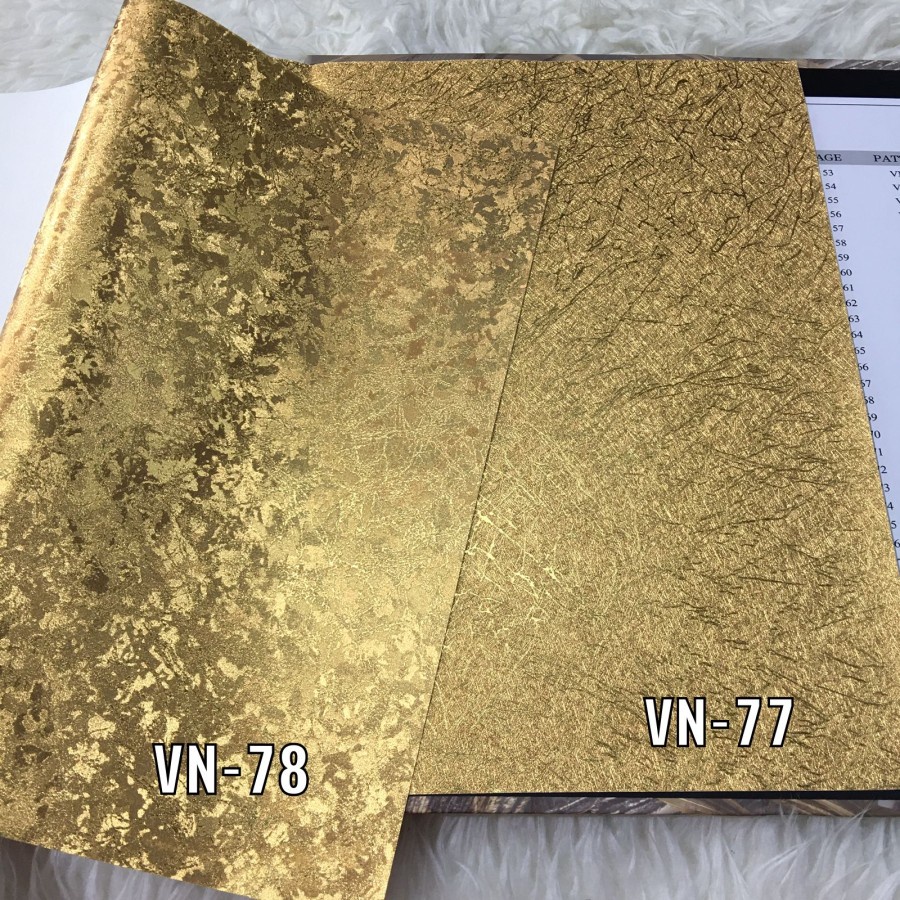 Jual WALLPAPER DINDING MOTIF POLOS GOLD SERAT VN | Shopee Indonesia