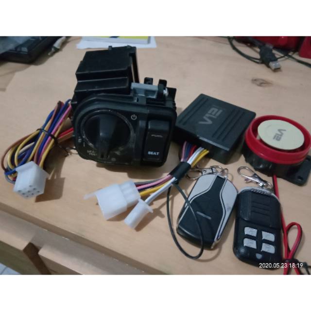 Jual SMARTKEY KEYLES KEYLESS PCX VARIO SCOOPY GENIO BEAT UNIVERSAL ...