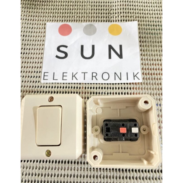 Jual saklar engkel BROCO tunggal saklar BROCO 16210 engkel | Shopee ...