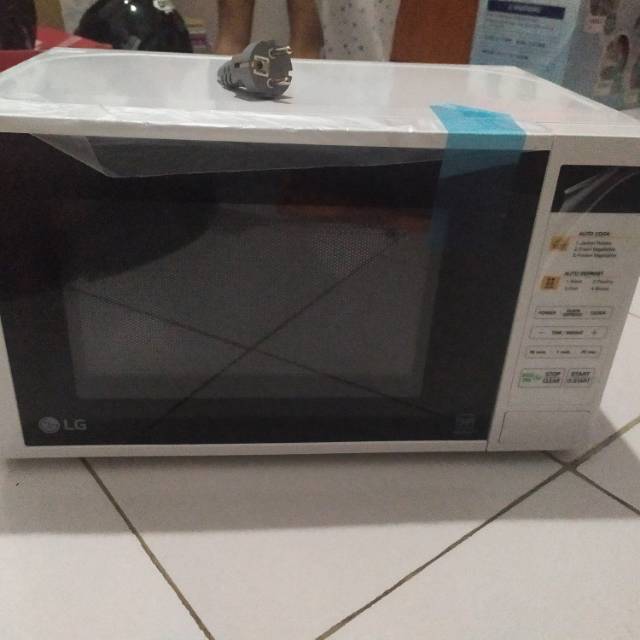 Jual Microwave LG MS2042D | Shopee Indonesia