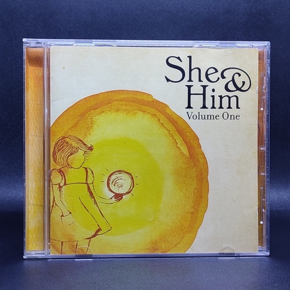 Jual CD SHE & HIM - VOLUME ONE IMPORT ( CD ORIGINAL ) | Shopee Indonesia
