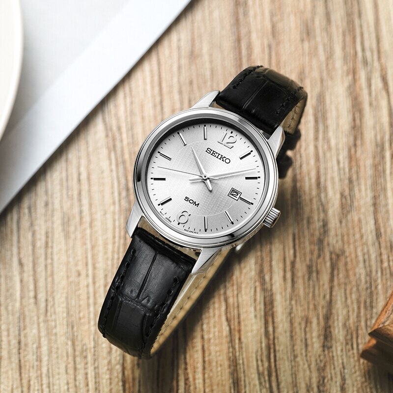 Jual Jam Tangan SEIKO Classic Wanita Strap Kulit Hitam ORIGINAL Garansi ...