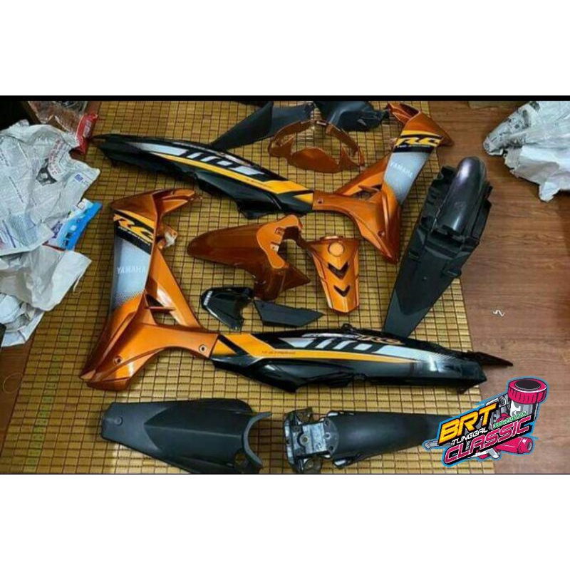 Jual Murah cover body vega r new full set halus kasar kuning mas hitam ...