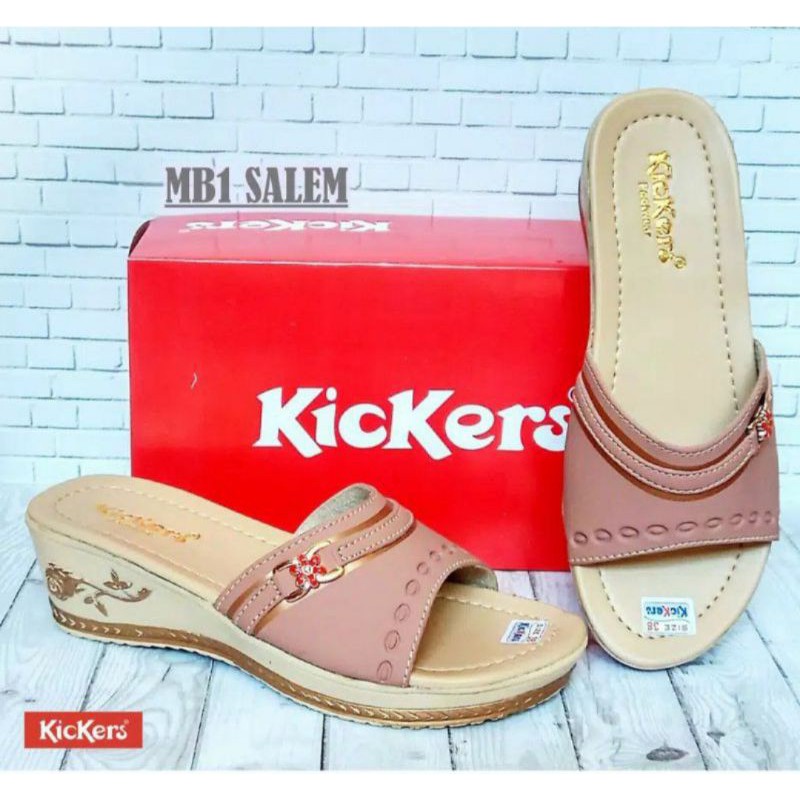 Jual SANDAL SLOP KICKERS WANITA SELOP SLIP ON SENDAL CEWEK KICKERS ...