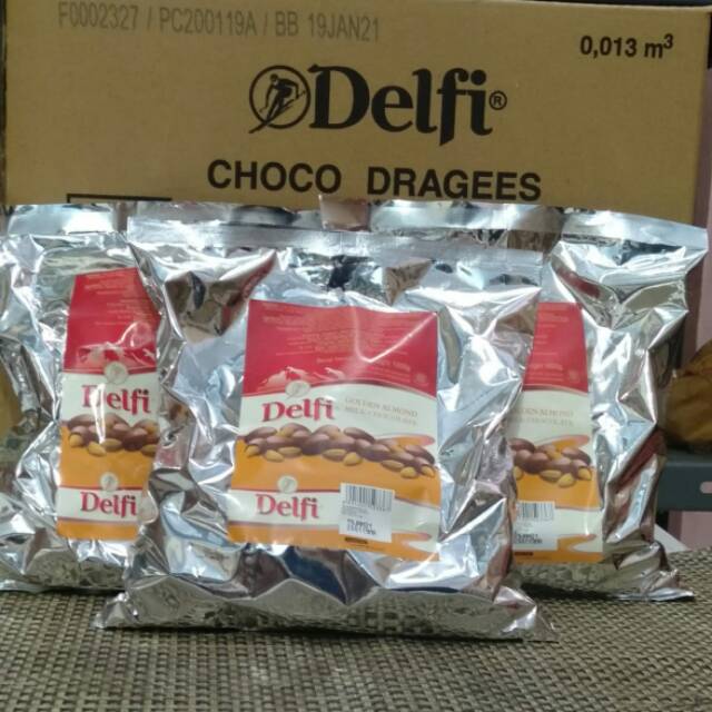 Jual Delfi coklat mede atau almond / Delfi coklat kiloan / Delfi choco ...