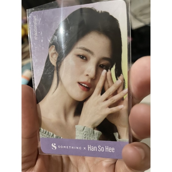 Jual photo card han so hee somethinc | Shopee Indonesia