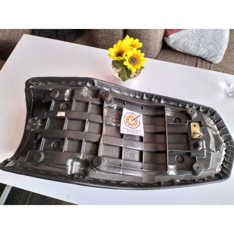 Jual jok motor scorpio z new original copotan/scorpio robot/scorpio new ...
