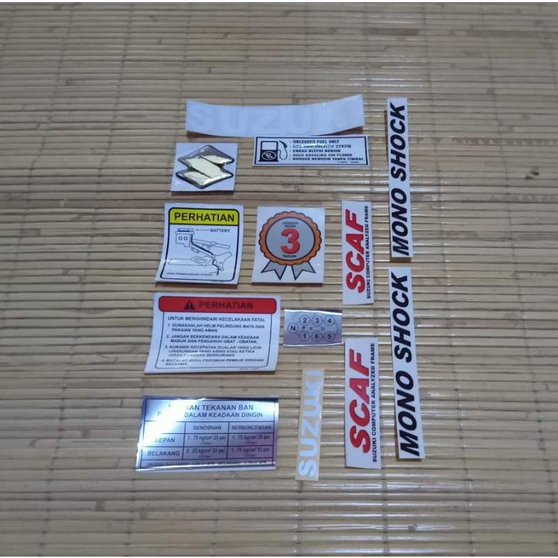 Jual Stiker sticker Rangka set Suzuki Satria hiu satria | Shopee Indonesia