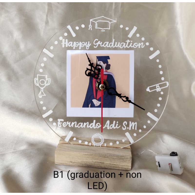 Jual Jam Meja Resin | Jam Meja Akrilik Custom | Kado Jam Meja Custom ...