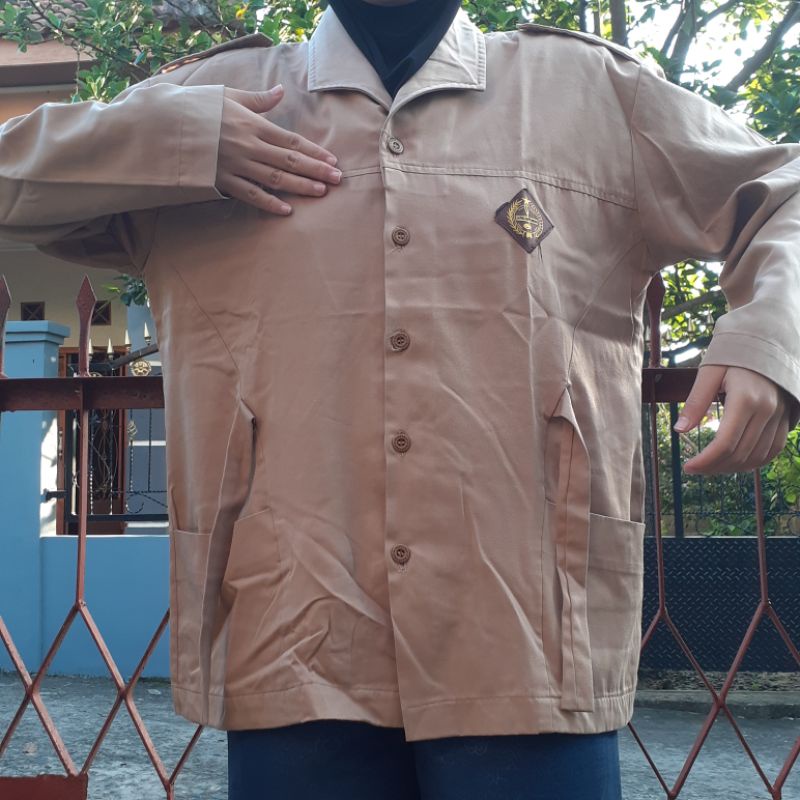 Jual BAJU SERAGAM DAN ROK SEKOLAH BIRU SMP ABU SMA PRAMUKA TERMURAH MULUS PRELOVED BEKAS ...