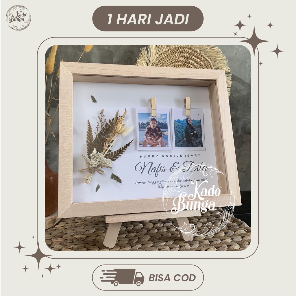 Jual KADO BUNGA KERING PIGURA KAYU 3D 2 FOTO POLAROID UNTUK KADO HADIAH ...