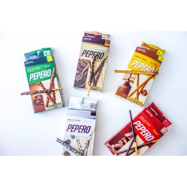 Jual PEPERO - ALMOND CHOCOLATE - WHITE COOKIE -CHOCO FILLED | Shopee ...
