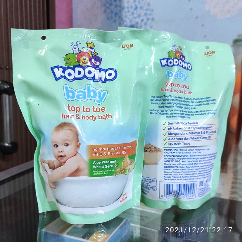 Jual Kodomo Baby Top to Toe Hair & Body Bath 450ml with Aloe Vera and Wheat Germ Oil | Shopee ...