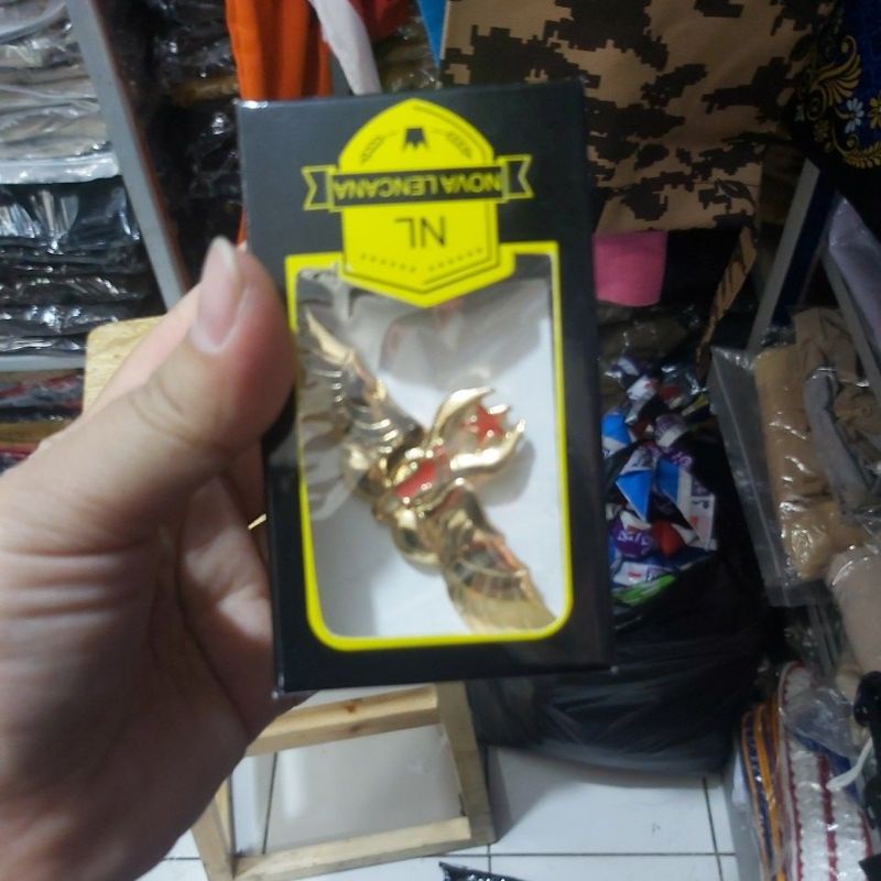 Jual WING TAPAK MERAH DAN HITAM | Shopee Indonesia