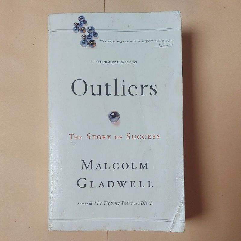 Jual Buku Import OUTLIERS The Story Of Success MALCOLM GLADWELL ...