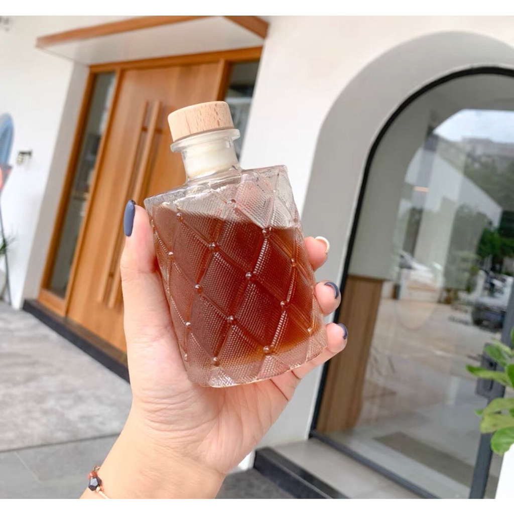 Jual JU-NE Aesthetic Glass Liquor Bottle | Botol estetik kaca tutup ...