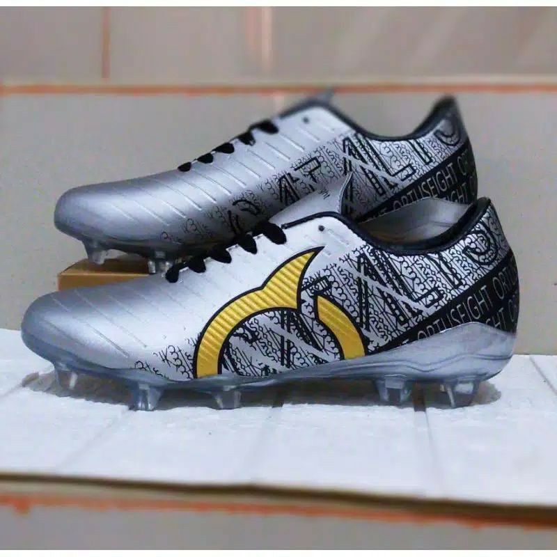 Jual TERBARU !!! Sepatu Bola Ortus jogosala Bima, jogosala Extend in ...