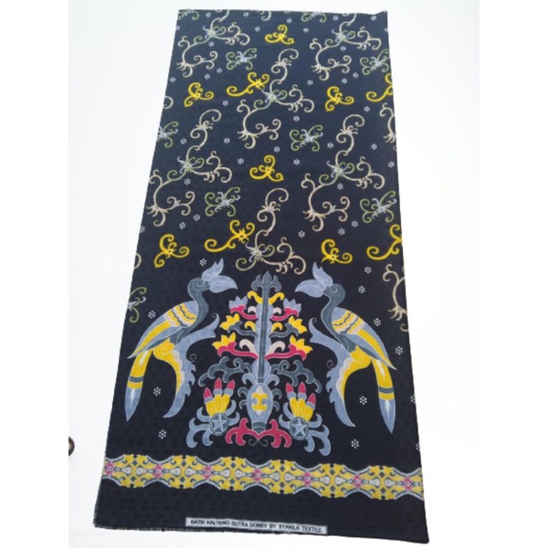Jual kain sutra batik khas kal-teng,harga per setengah meter | Shopee ...