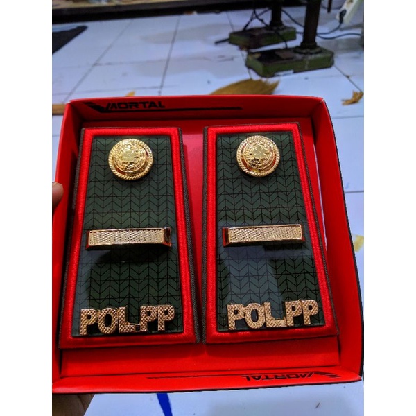 Jual Pangkat pdh polpp 3a lis merah - pangkat satpolpp 3a | Shopee ...