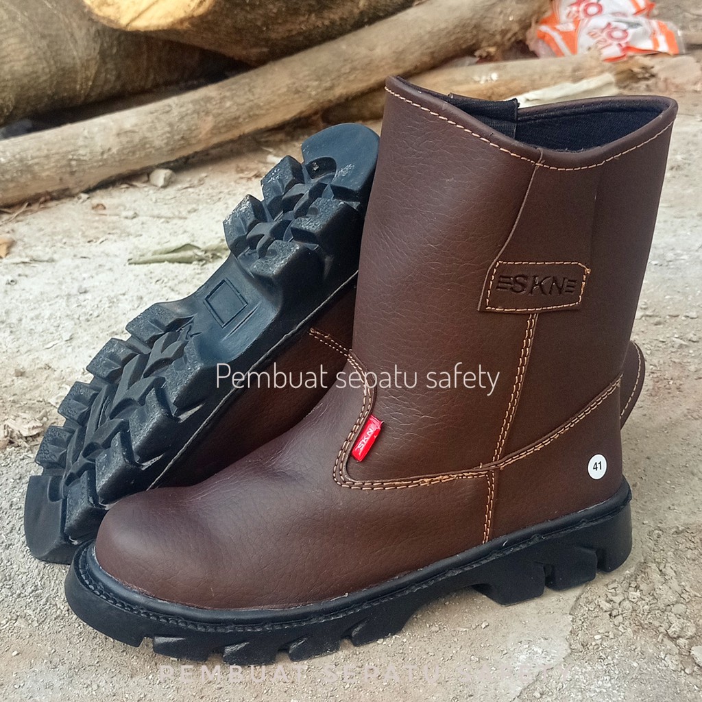 Jual Sepatu Safety kulit Omega Boot Kerja Proyek Pabrik Industri King ...