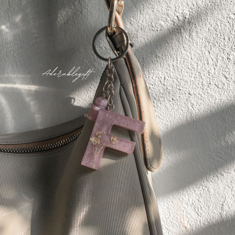 Jual Gantungan Kunci Resin Keychain Huruf Nama Alphabet Angka Custom ...