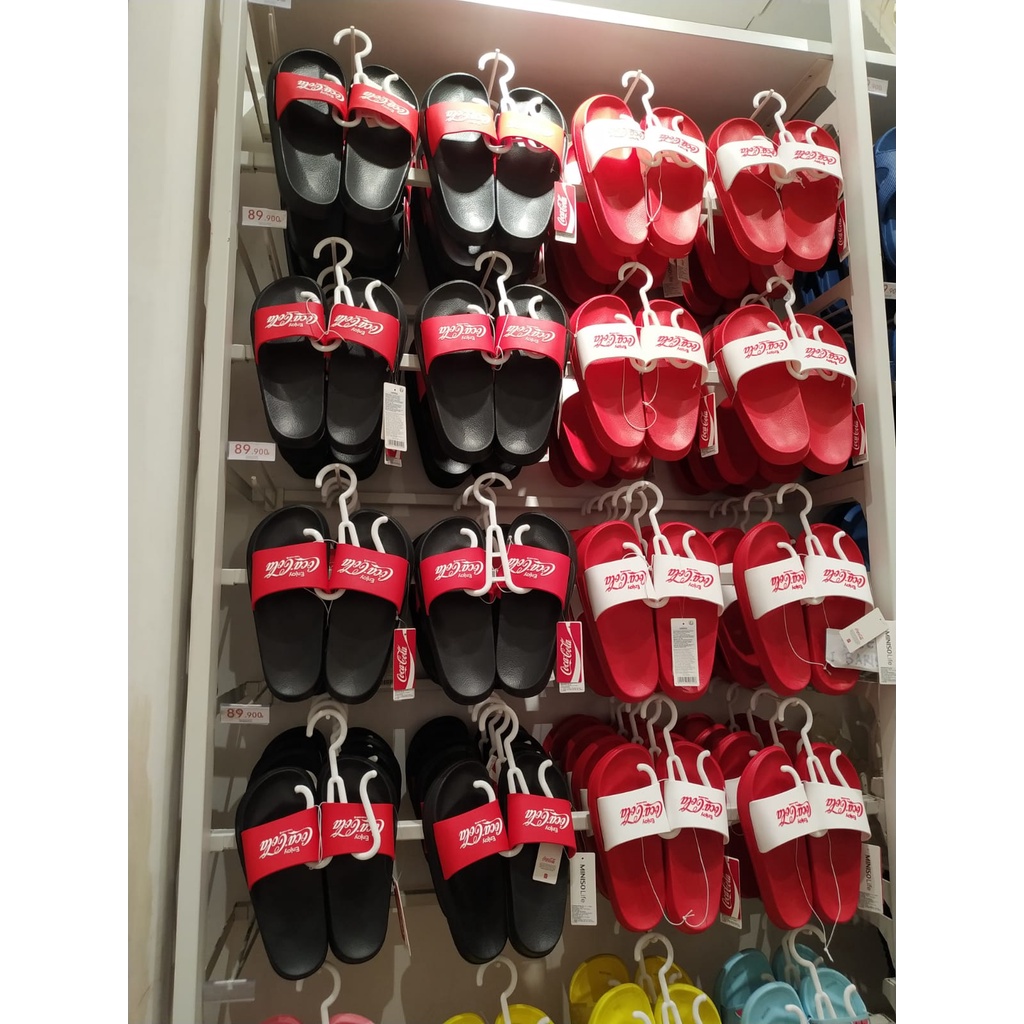 Jual MINISO Coca - Cola Slippers [READY STOCK] | Shopee Indonesia