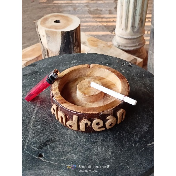 Jual asbak rokok bahan kayu jati dan batok kelapa unik murah | Shopee ...