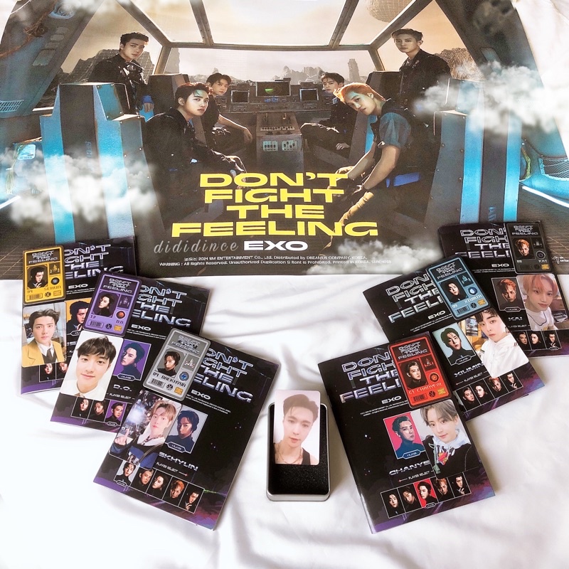 Jual poster DFTF group dan chanyeol | Shopee Indonesia