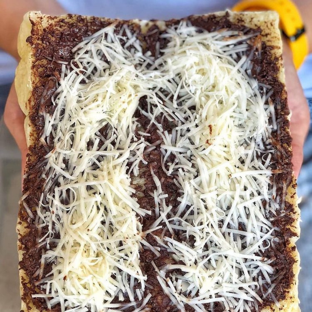 Jual 100% ROTI GEMBONG GEMBUL ASLI MURAH, NIKMAT DAN ENDUL | Shopee ...