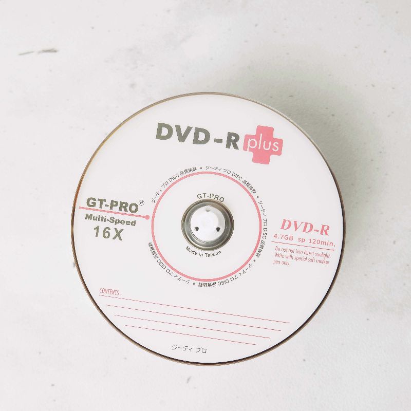 Jual DVD R Plus 4,7 GB CD DVD kosong murah | Shopee Indonesia