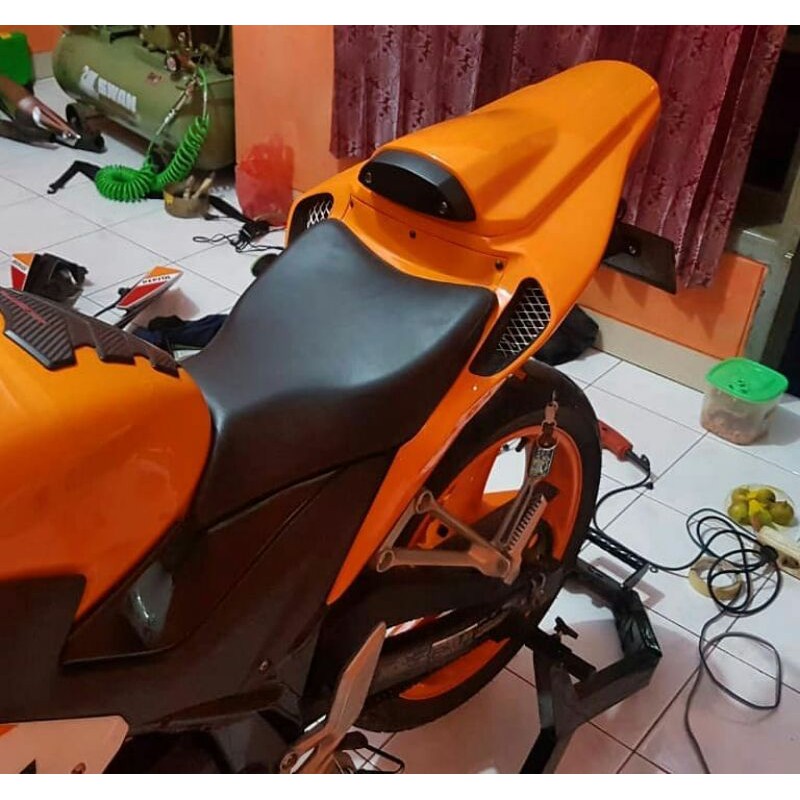 Jual modifikasi body belakang V1 untuk CBR 150 K45a lokal dan CBR 250 ...