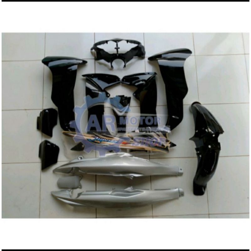 Jual FULL BODY ALUS JUPITER Z BURHAN HITAM SILVER PLUS STRIPING ...
