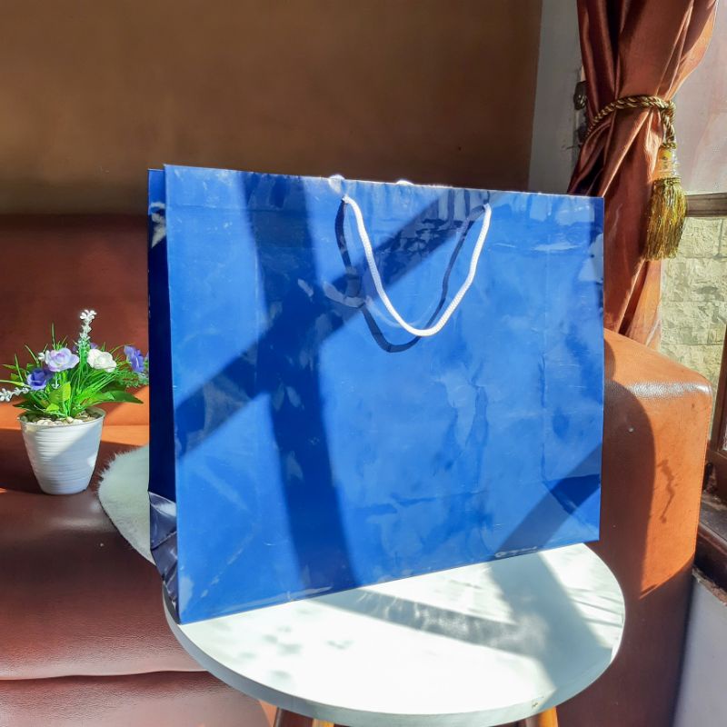 Jual Paper Bag Biru Polos size Large 40x12,5x33 cm Pembungkus Hampers ...