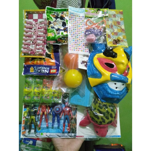 Jual Mainan Warung Cabutan Berhadiah AVENGER 80pcs | Shopee Indonesia