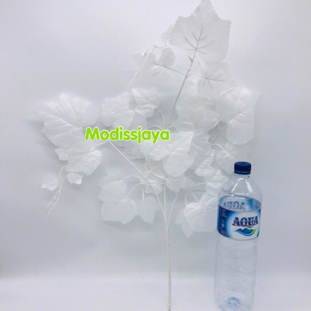 Jual Bunga artificial tangkai daun anggur putih | Shopee Indonesia