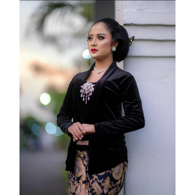Jual Kebaya Bludru Polos | Shopee Indonesia